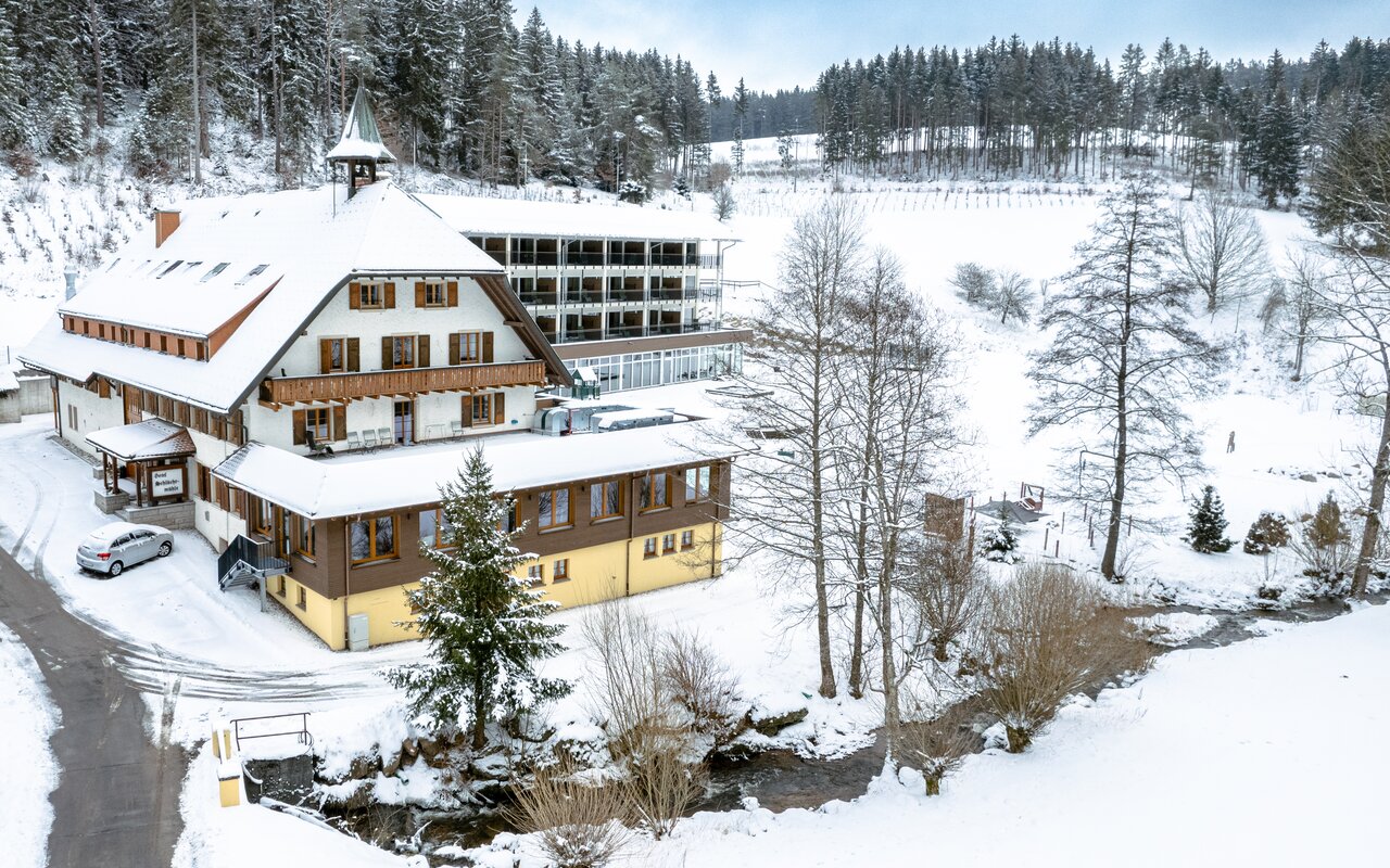 karriere-im-schwarzwald-tannenm-hle-schl-chtm-hle-team-baschnagel